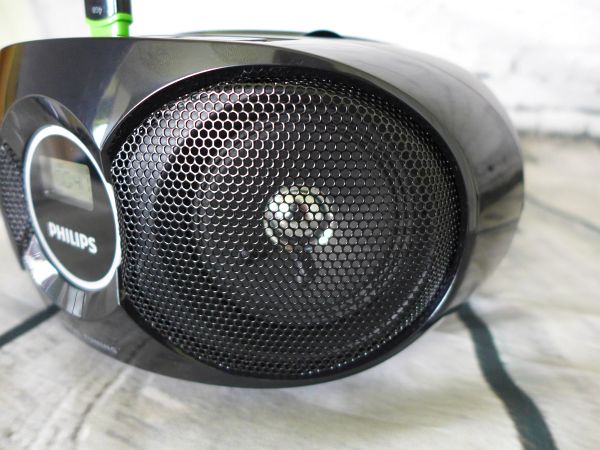 Philips AZ318 CD Soundmachine – Sannes Block